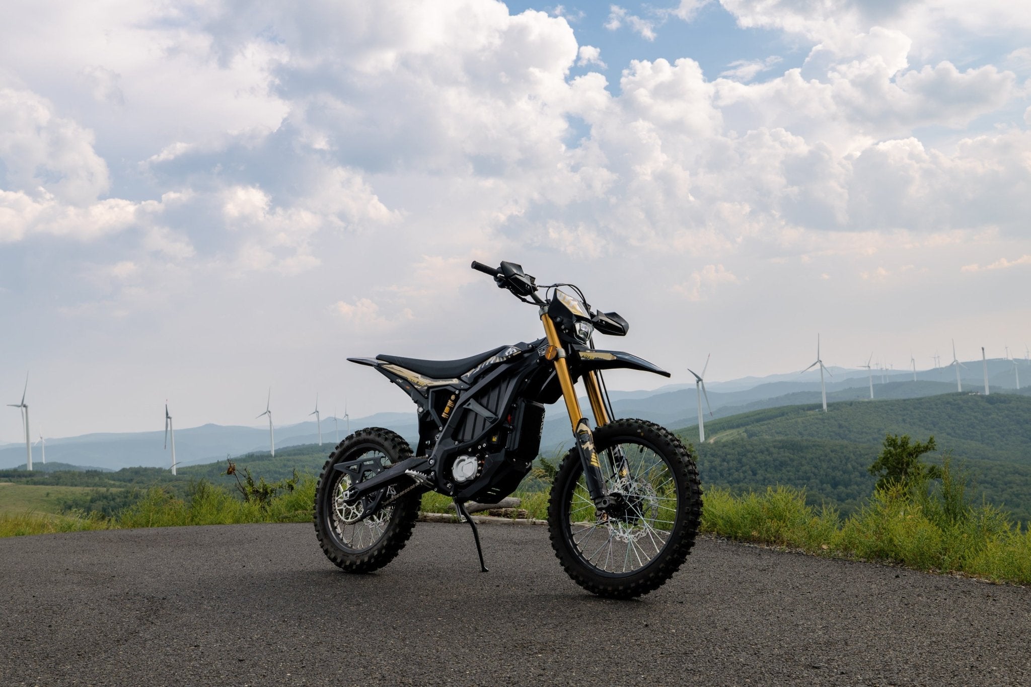 Surron Ultra Bee HP 21KW-Dubai Official Dealer SURRON.AE